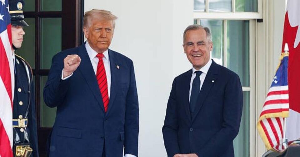 Donald Trump’s Tan Disaster Goes Viral—You Won’t Believe the Hilarious ...