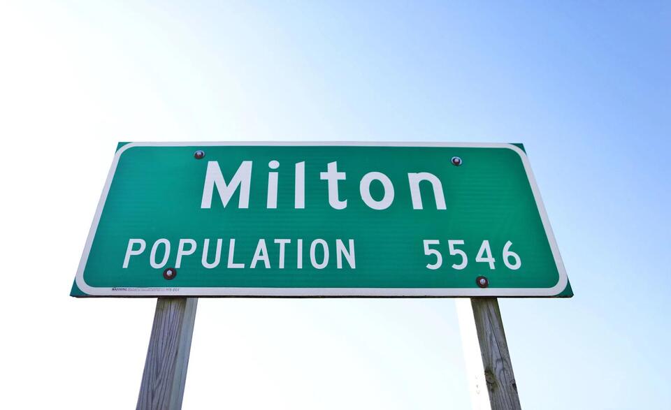 Milton site rezoned for car wash, dog wash - NewsBreak