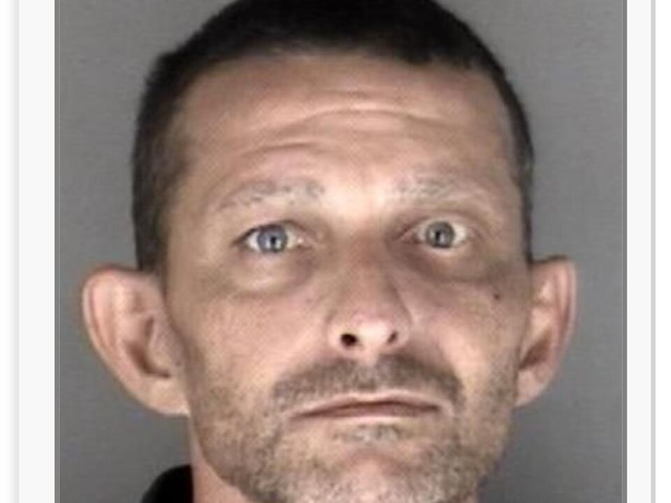Indiana man accused of selling drugs in Kansas