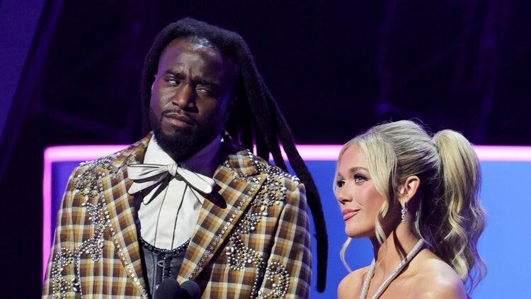 Shaboozey defends Megan Moroney post-AMAs side-eye; plus, the ...