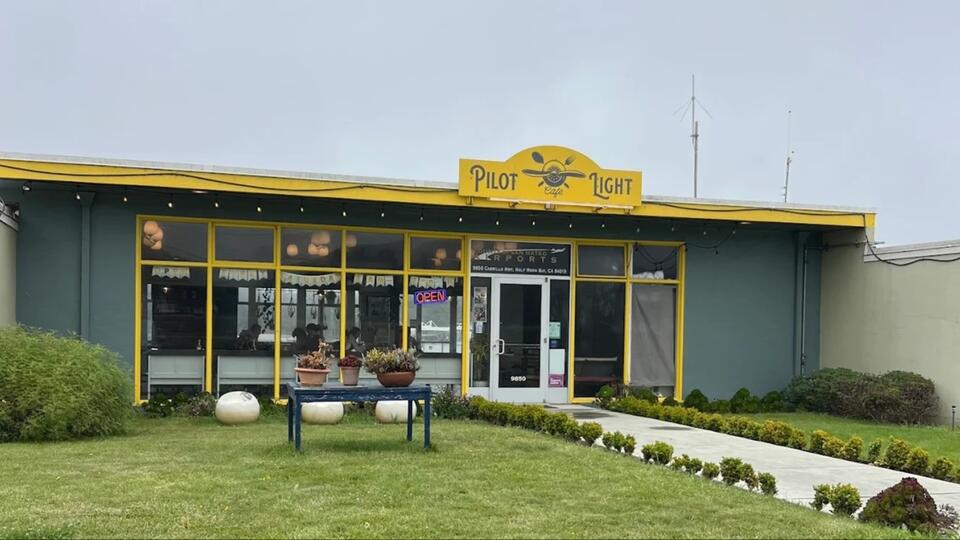 This cafe at the Half Moon Bay Airport is a destination on its own for ...