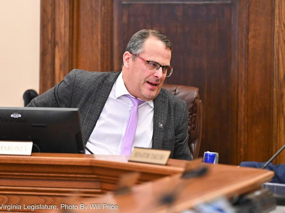 Marshall County Senator charged with indecent exposure after alleged ...