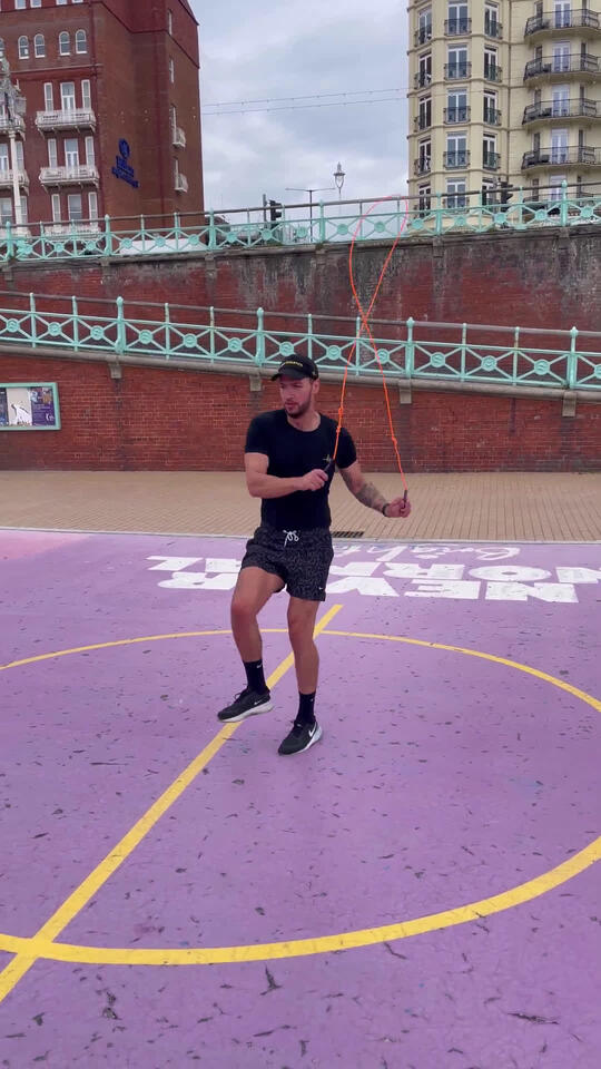 Freestyle skipping with a jump rope shows impressive skill - NewsBreak
