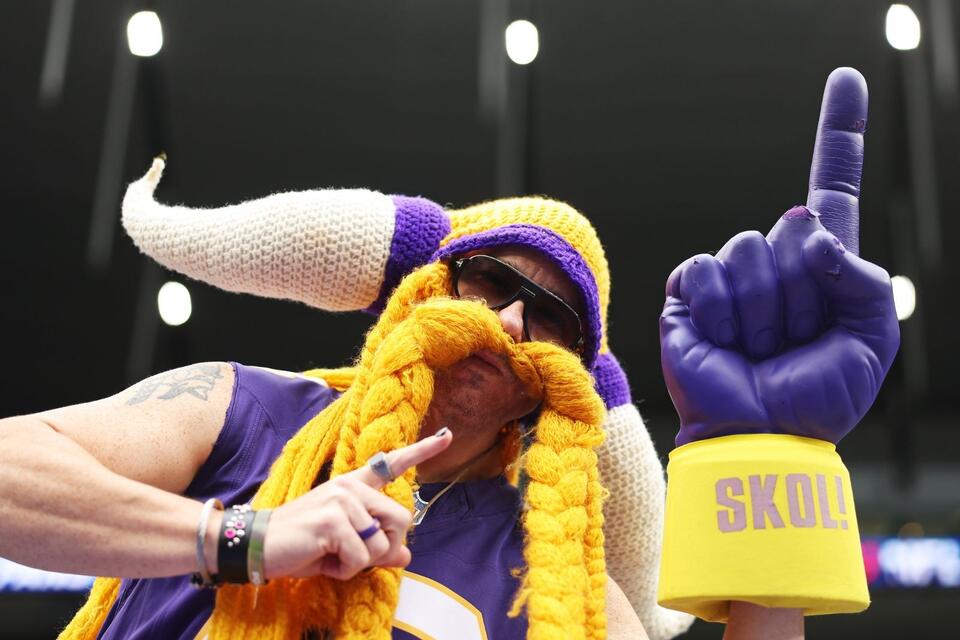 Best Places in Rochester to Eat, Drink, and Watch the MN Vikings ...