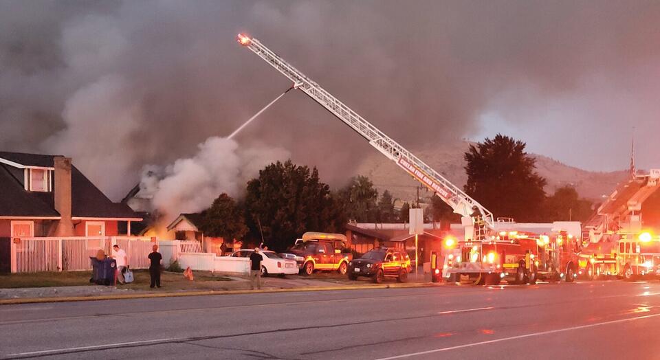 Chelan house fire kills two, injures two; cause under investigation ...
