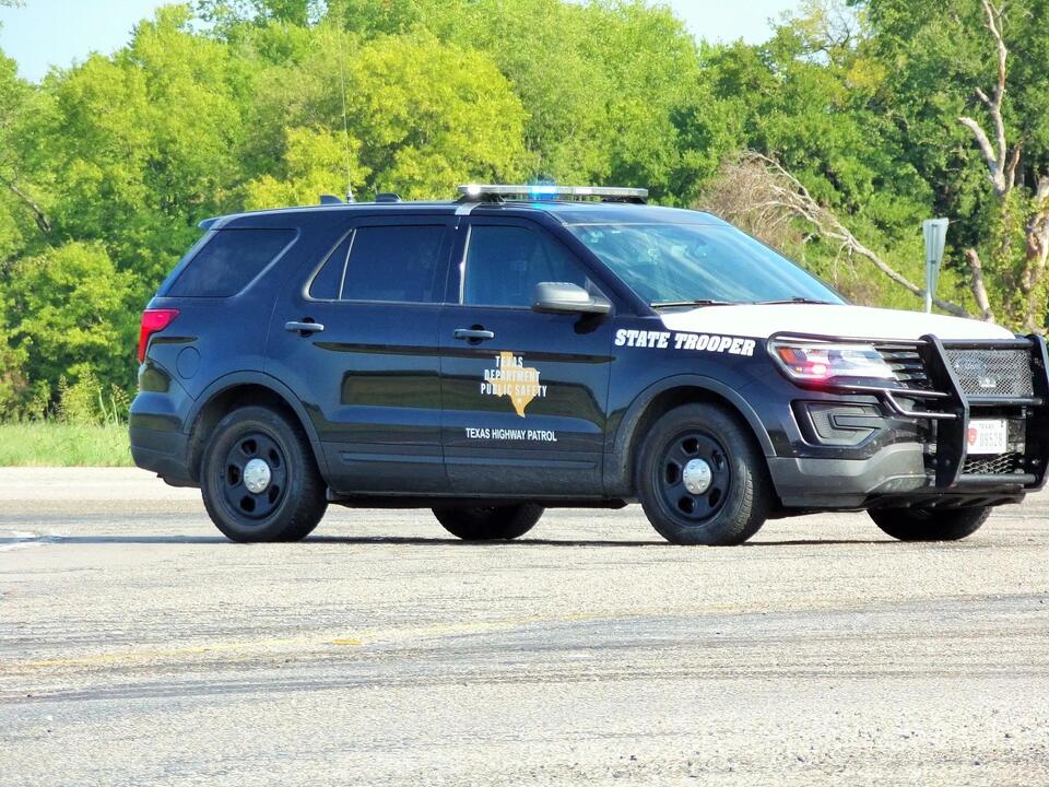DPS Trooper Rescues Driver from Burning Vehicle After Crash - NewsBreak