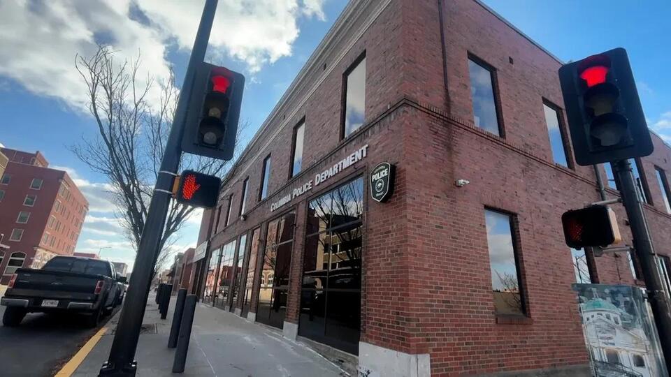 Columbia Police identify suspect in custody after downtown robbery ...