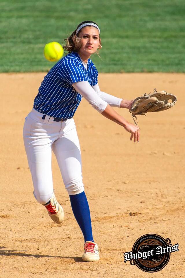 Lady ‘Dogs edge Lady ‘Cats, 4-3 - NewsBreak