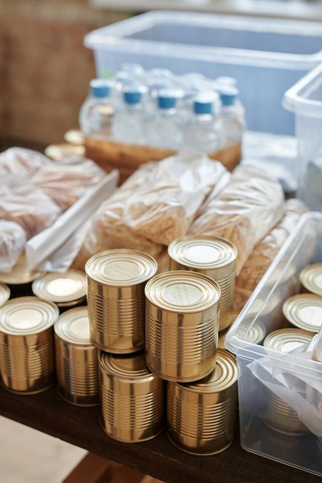 5 Things You Should Stop Hoarding in Your Pantry to Clear Space and ...
