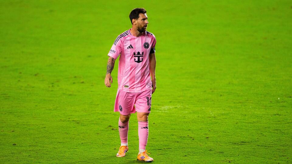 Lionel Messi Names Michael Jordan, LeBron James, Steph Curry Among ...