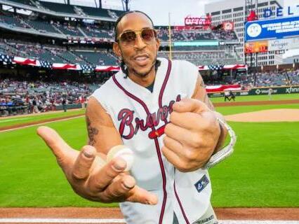 Ludacris Sports Iconic ‘Get Back’ Big Arms While Throwing First Pitch ...