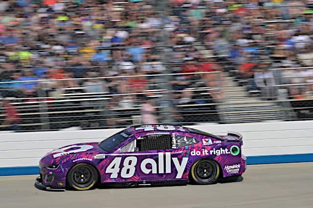 Friday Faceoff: Our Take on Alex Bowman, Kevin Hamlin Exchange - NewsBreak