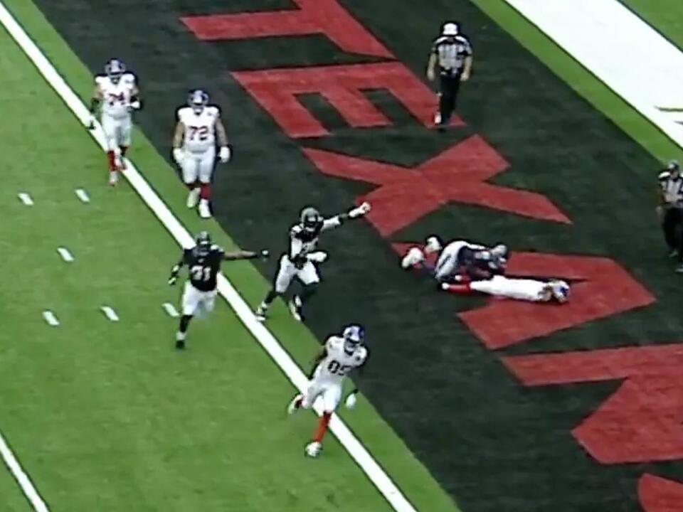 Daniel Jones gives Giants fans reason to worry with 2 interceptions ...