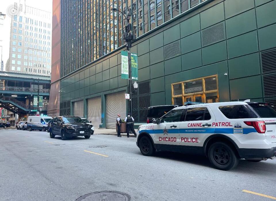 Wave of bomb threats directed at Chicago, suburban libraries - NewsBreak