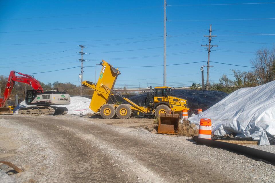 Manhattan Project waste shipments to Wayne County landfill continue ...