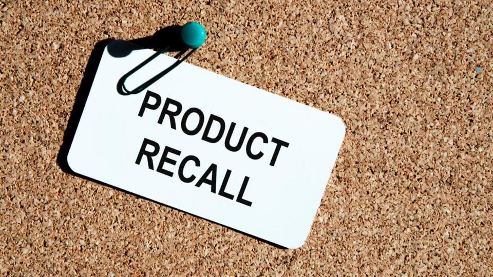 Nasal spray sold on Amazon recalled over mold risk - NewsBreak