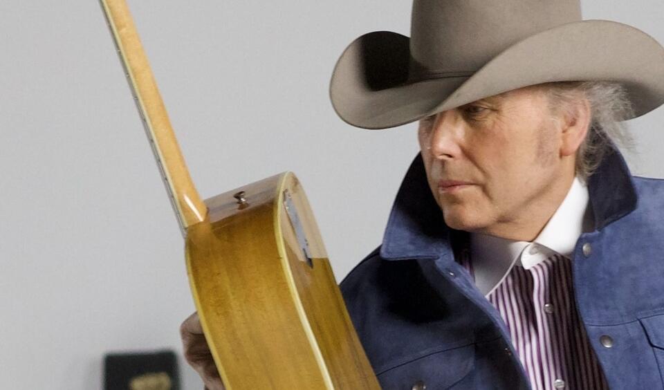 Dwight Yoakam To Host Benefit Concert For Children’s Hospital Los ...