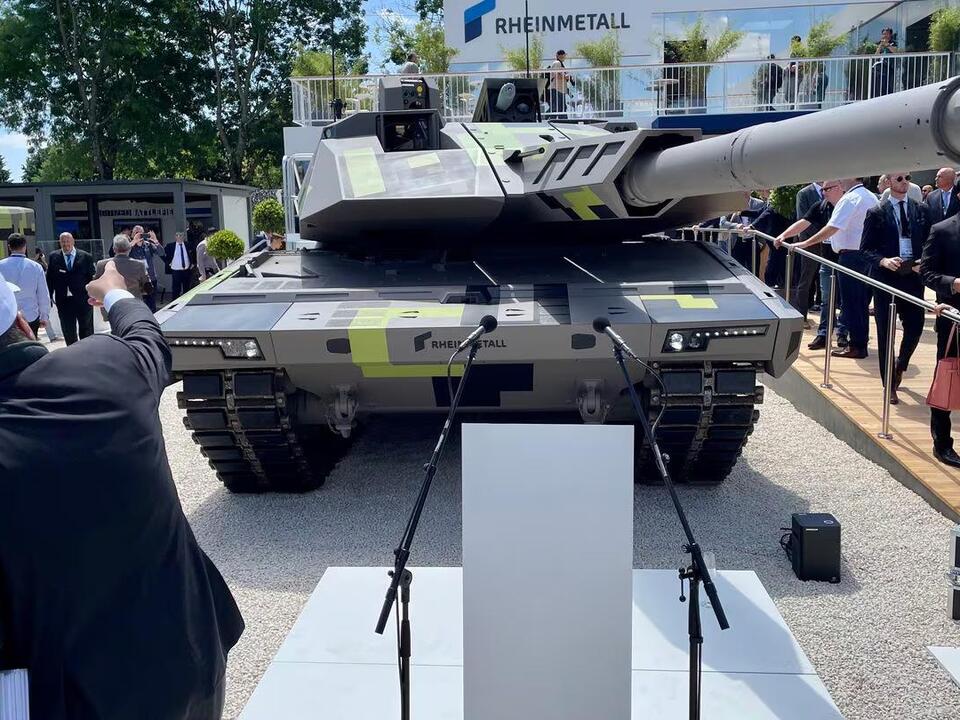 Spurned by KNDS, Leonardo teams with Rheinmetall for Italy’s new tanks