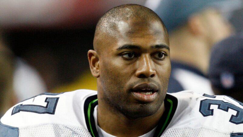 Former NFL MVP Shaun Alexander Announces He’s Having His 14th Child - NewsBreak