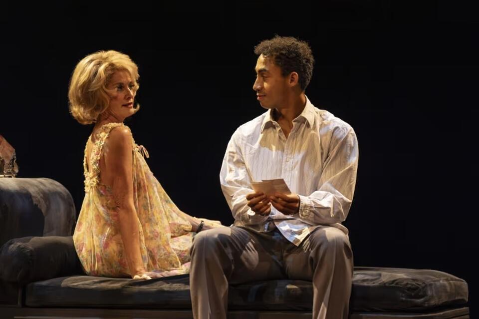 Review: ENTERTAINING MR SLOANE, Young Vic Theatre - NewsBreak