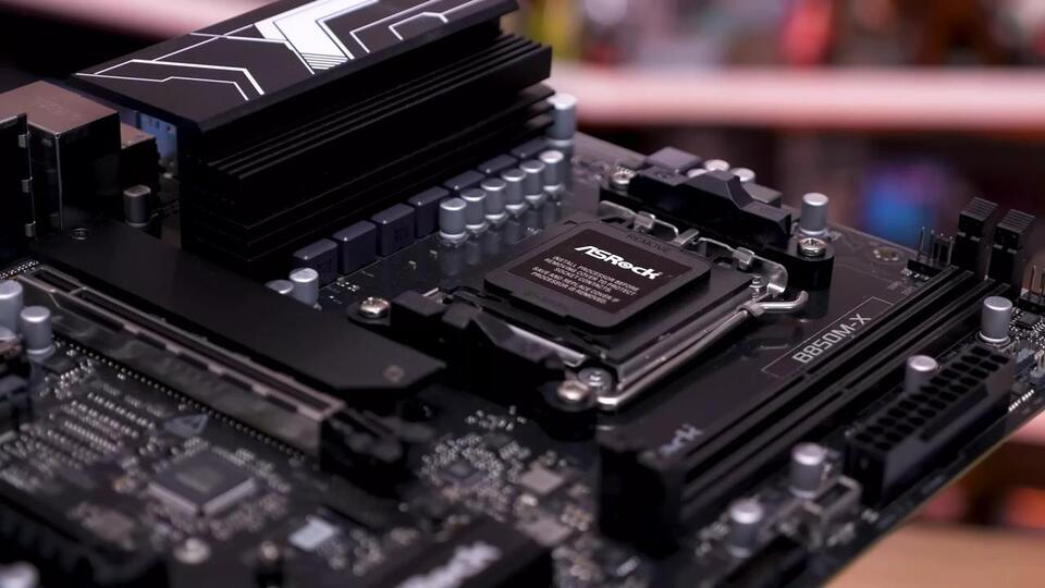 AMD Zen 6 CPUs confirmed to work on existing AM5 motherboards - NewsBreak