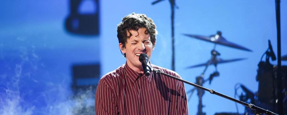 Charlie Puth Delivers a Moving Super Bowl National Anthem 35 Years ...