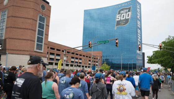 Runner Collapses, Dies After Indy Half-Marathon - NewsBreak