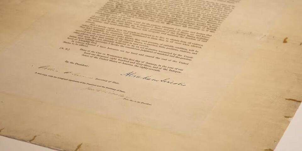 This Day in History: Abraham Lincoln signs Emancipation Proclamation ...