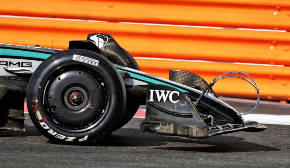 Mercedes rule out Brawn GP-style march and downplay favourite tag ...