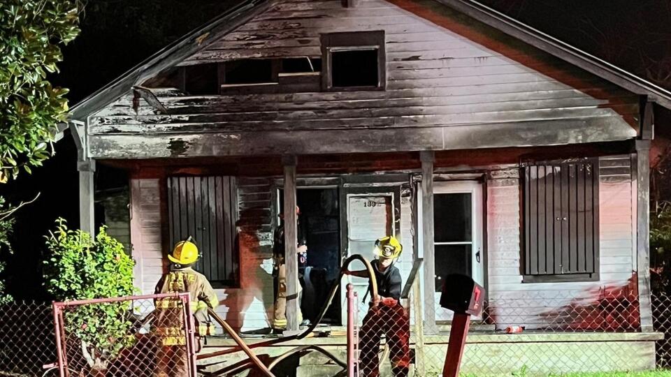 Lafayette family homeless after house fire on 11th Street sparked by ...