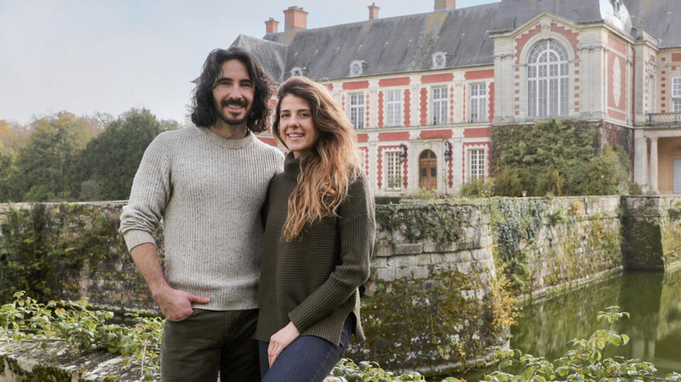 All About ‘Castle Impossible’ Couple Daphne Reckert & Ian Figueira ...