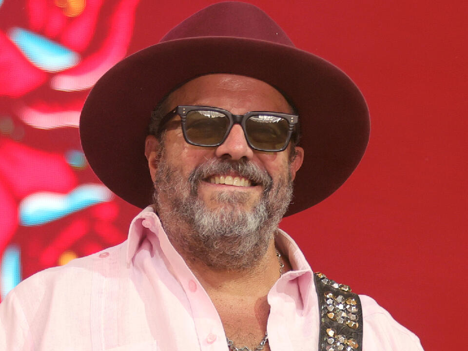The Mavericks Frontman Raul Malo Reveals Cancer Diagnoses in Health ...