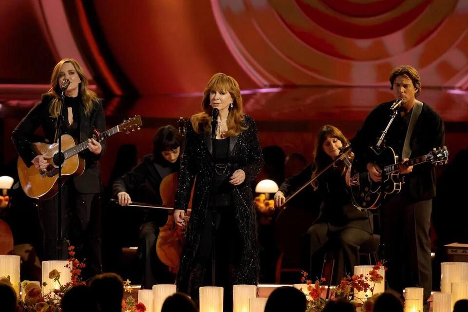 Reba McEntire’s First-Ever GRAMMY Performance Becomes Her Most ...