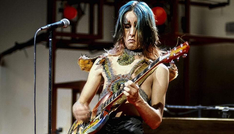 “A short guy with a big Afro walked by. I didn’t realize until later it ...