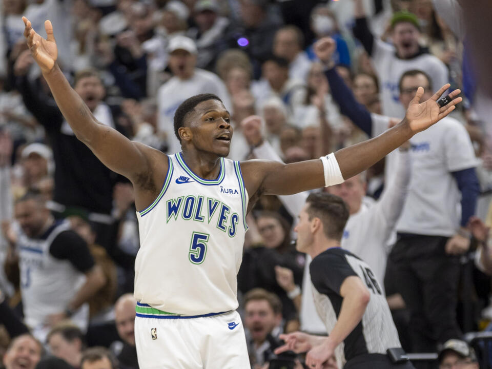 Anthony Edwards Has Perfect Response After Viral Interaction With Kevin ...