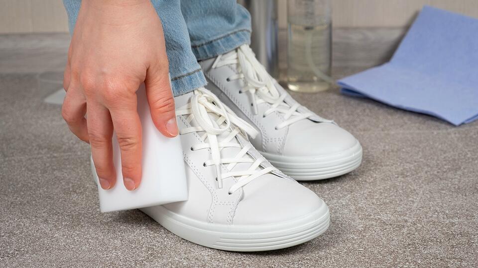 10 Surprising Ways to Use a Magic Eraser Around the House - NewsBreak