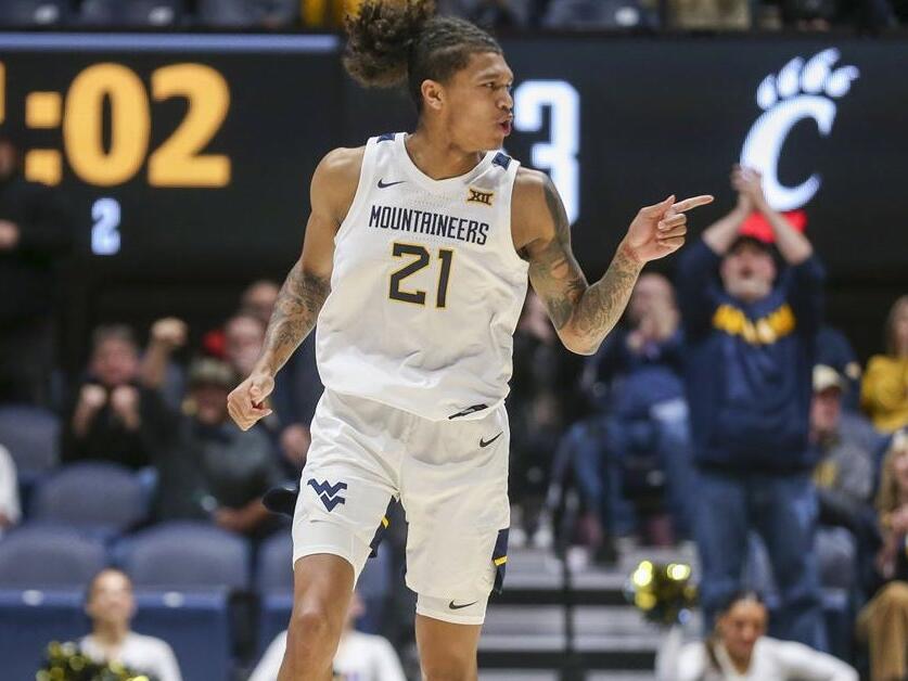 RaeQuan Battle lands a deal with the Charlotte Hornets