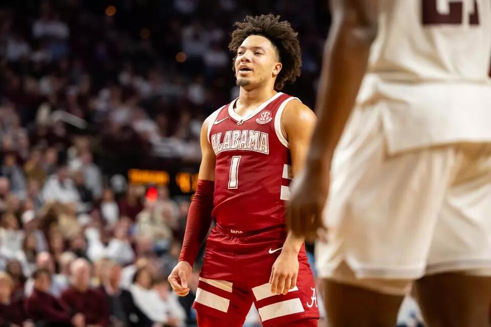 Sears Named SEC Player of the Week - NewsBreak