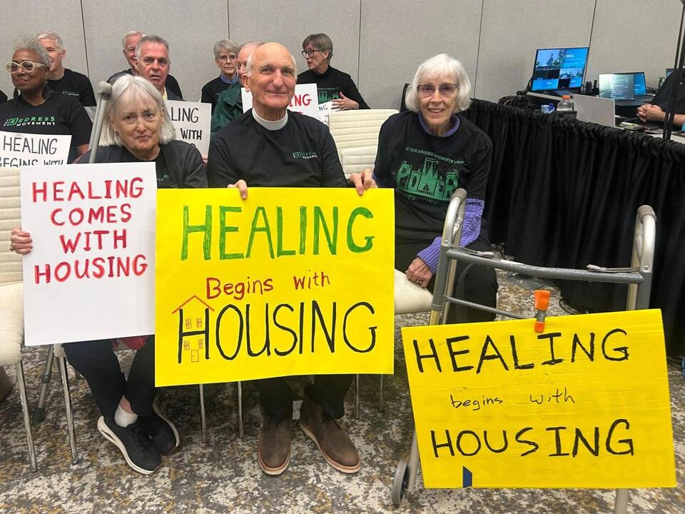 Protesters pack normally quiet Atrium Health hospital authority meeting ...