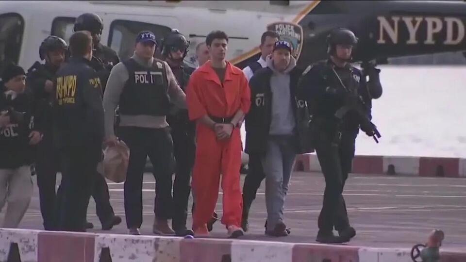 Accused Killer Luigi Mangione Extradited To Ny Amid New Charges Could