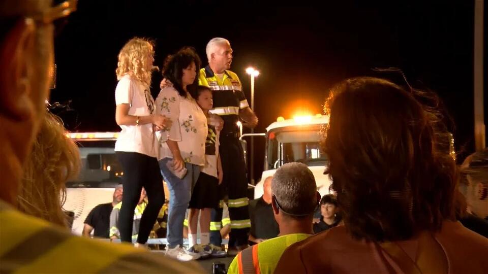 Tow truck driver hold vigil and procession held in honor of local ...