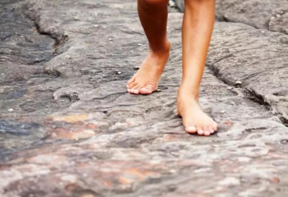 Barefoot Hiker Goes Missing In Upstate New York Wilderness - NewsBreak