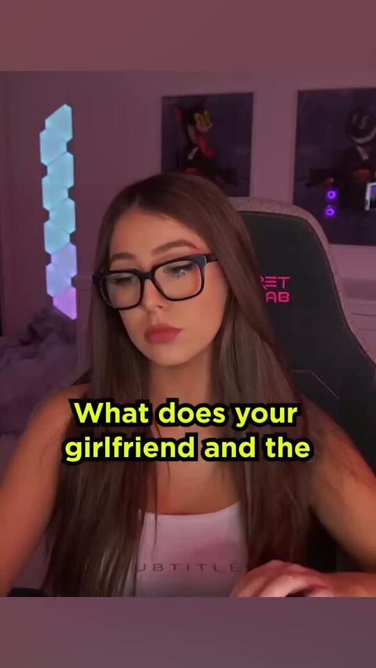 WHY DID I HAVE TO THINK ABOUT THIS ONE twitch streamer gamergirl ...