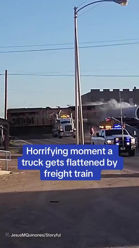 A terrifying video shows the moment a train derailed as it shamed into ...