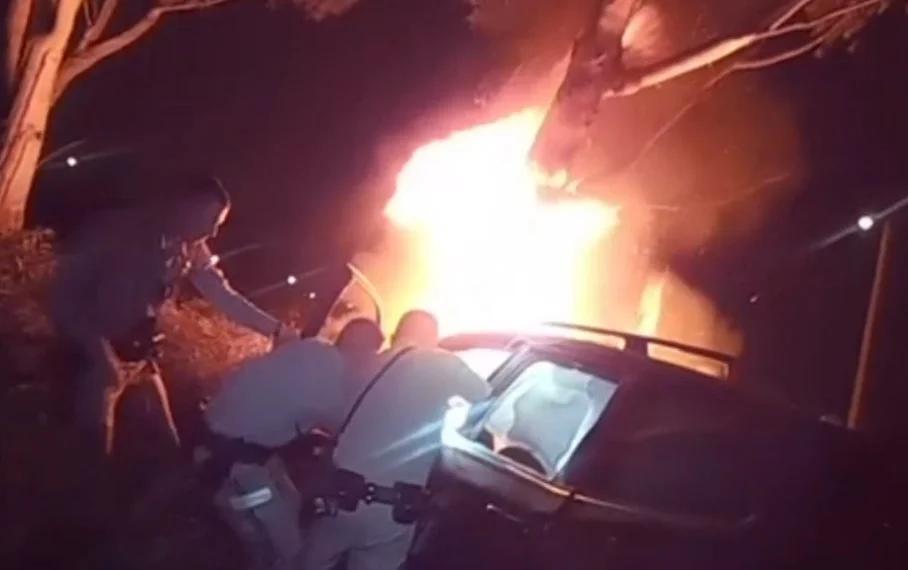 Heart-Pounding Video Shows Texas Officer Pull Suspected DUI Driver From ...