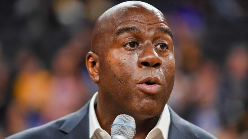 When Magic Johnson Announced His HIV Diagnosis: A Moment That ...