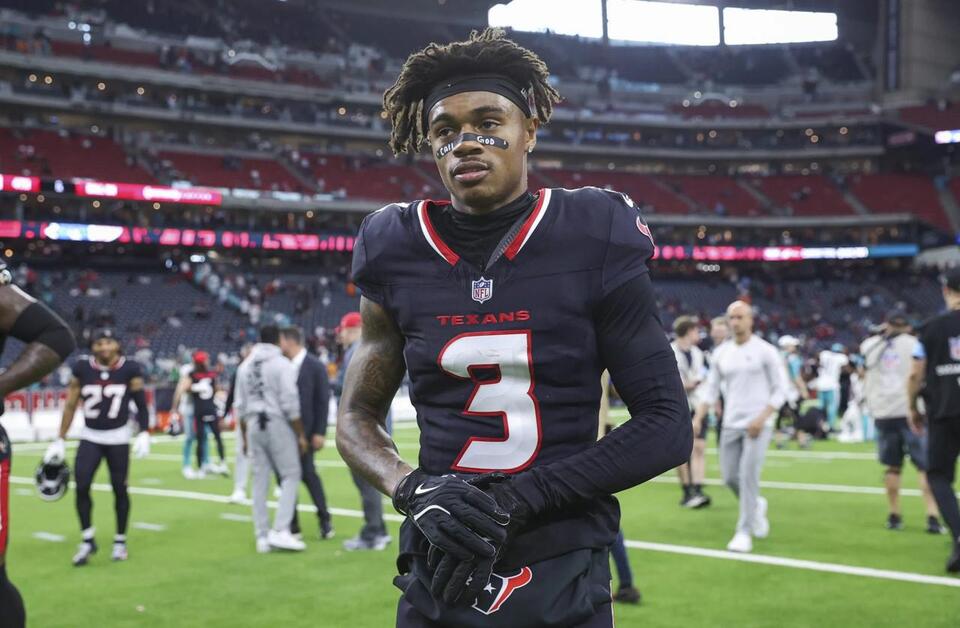 What Is Tank Dell’s Injury? Breaking Down Why the Texans WR Is ...
