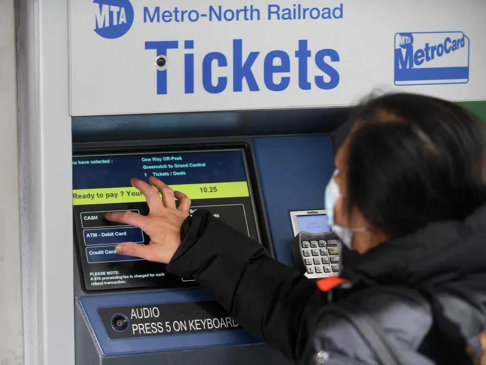 First of two 5% Metro-North fare hikes goes into effect on Labor Day - NewsBreak