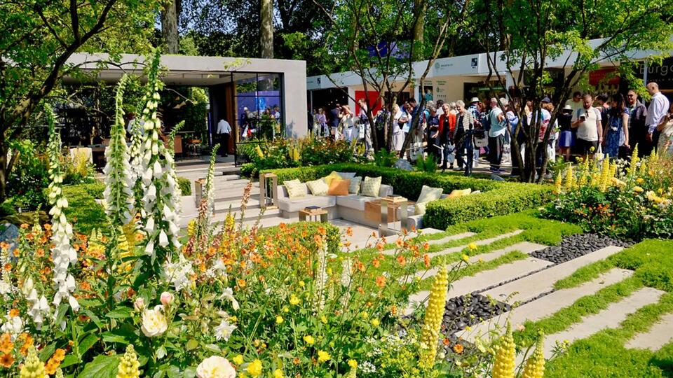Tickets are now on sale for the 2026 Chelsea Flower Show: dates, prices ...