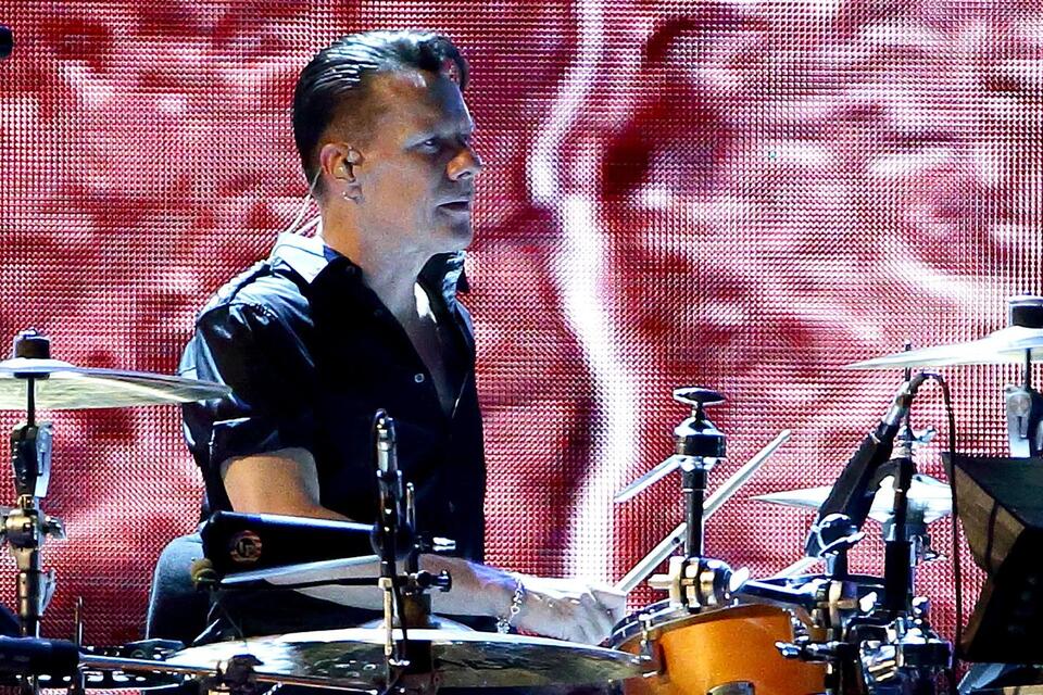 U2 Shares Fresh Update on Larry Mullen Jr.’s Health - NewsBreak